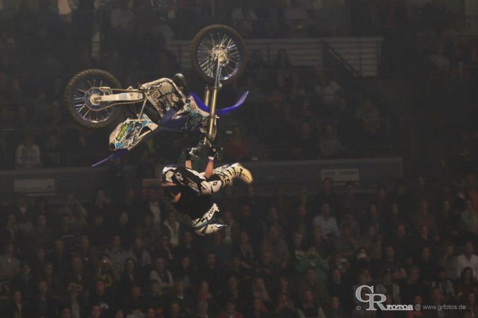 INTERVIEW EXCLUSIVE DE MAX GRÉGOIRE