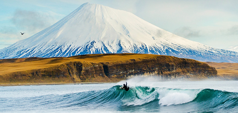 Trop chaud ? La surf-série glacée de Ben Weiland est faite pour vous