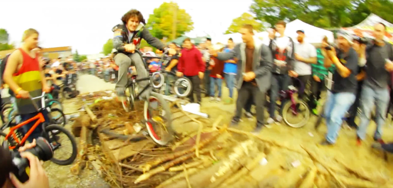 Bone Deth Rumble Pit : la jam de BMX la plus wild de l'histoire
