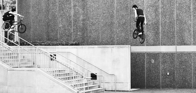 Best-of Sean Burns, le rider le plus déjanté du BMX