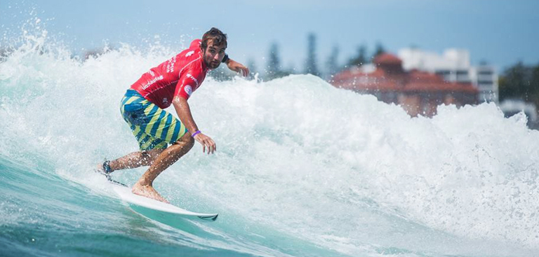Le surfeur pro français Joan Duru se livre en exclusivité pour The ...