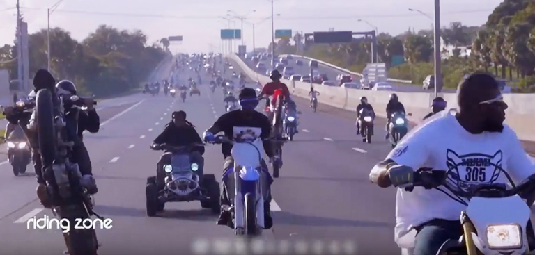Enquête sur le phénomène du cross-bitume avec le Dirty Riderz Crew