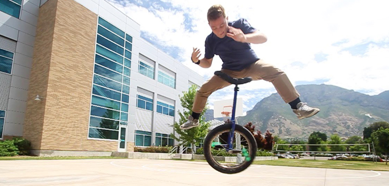 Le meilleur du monocyle freestyle avec Colby Thomas