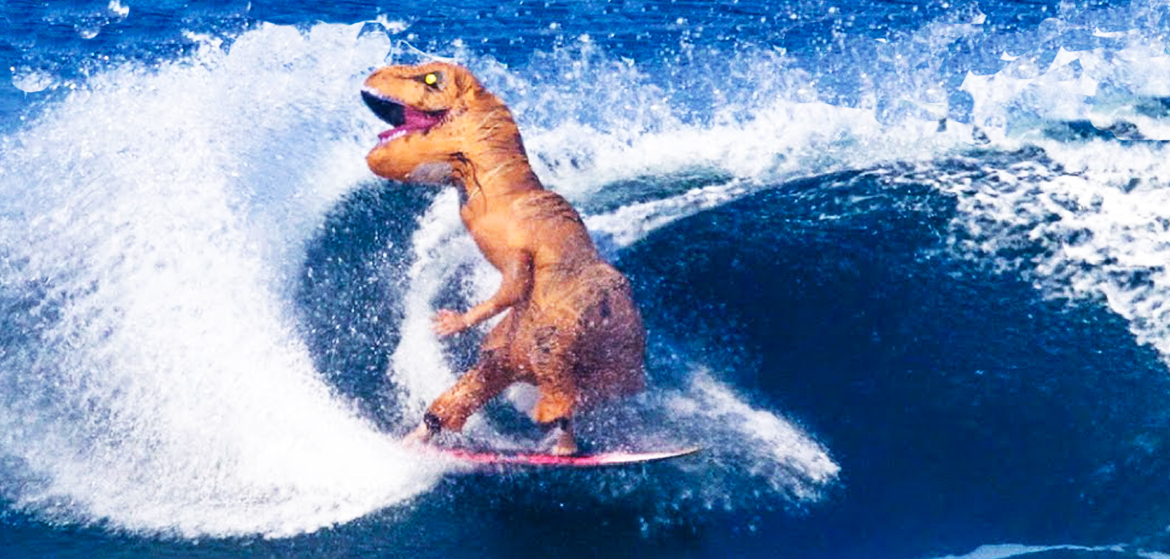 Défi insolite : Quand les dinosaures se mettent au surf