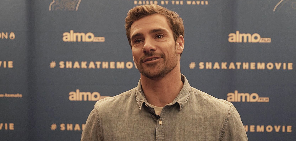 Le snowboardeur Mathieu Crepel nous raconte son aventure à Jaws