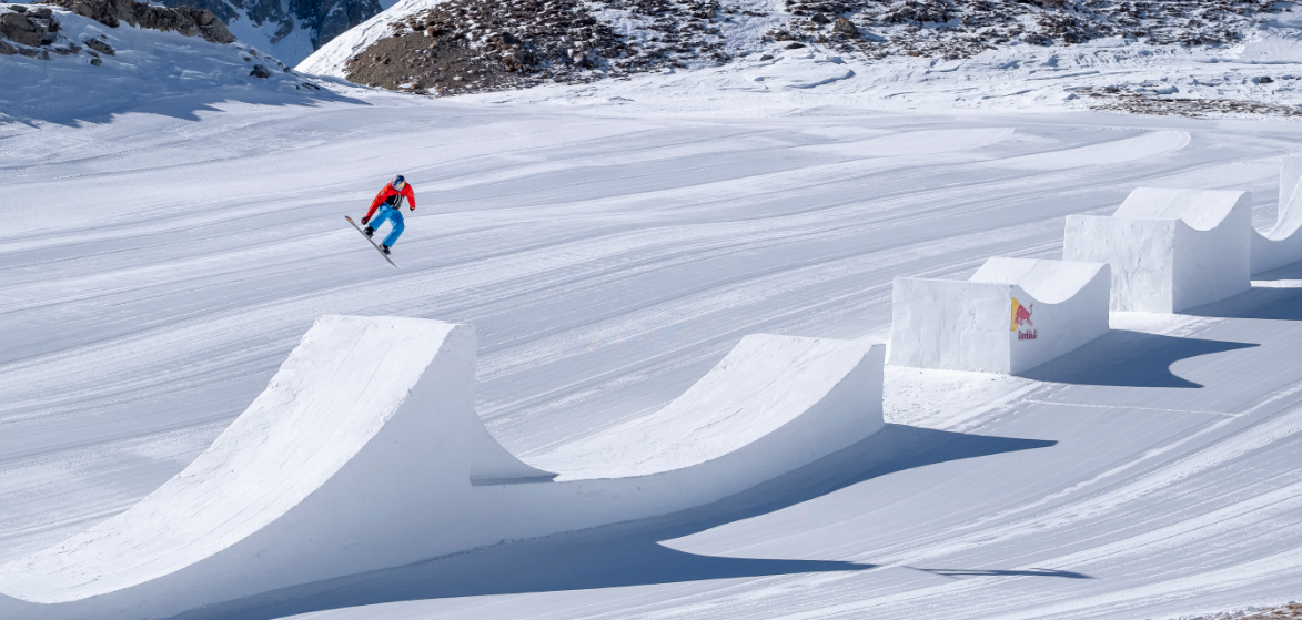 Red Bull dévoile la vidéo du parcours ultra original de boardercross ...