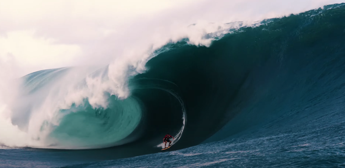 Teahupoo : Code Red II de l'intérieur avec Koa Rothman