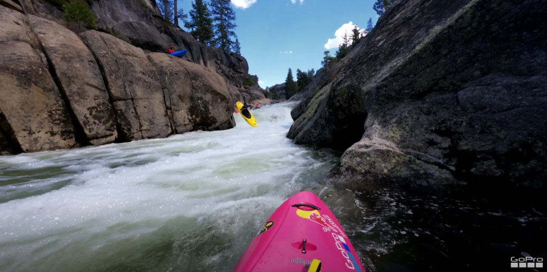 Vidéo : Le trip kayak ultra engagé de Dane Jackson en Californie