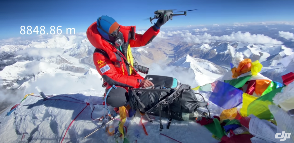 Vidéo : Un drone film le sommet de l’Everest à plus de 9 000 m d’altitude