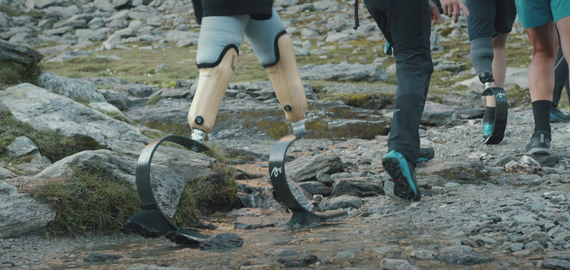 Film : Six Français grimpent un 3000 à l'aide d'une nouvelle prothèse